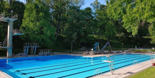 Swim Clubs – Linvilla Orchards